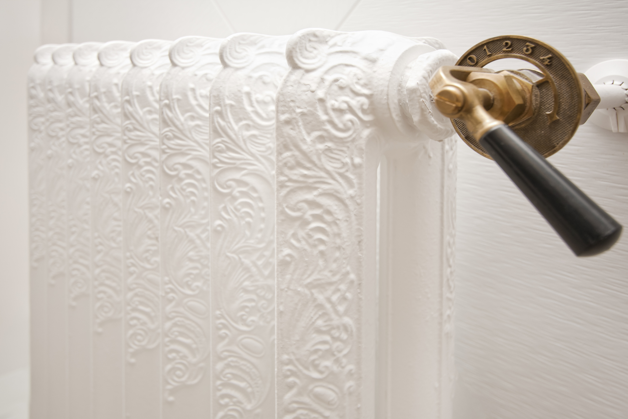 Overheating? Solutions to Adjust Your Heat - Omnia Mechanical Group